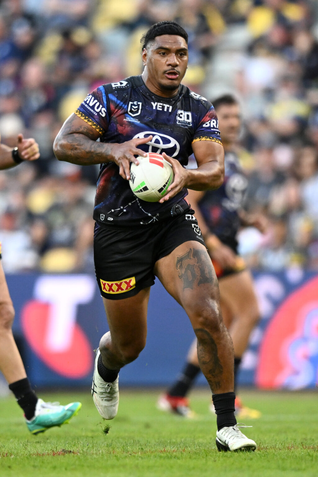 Thomas Mikaele – Titan Sports Management